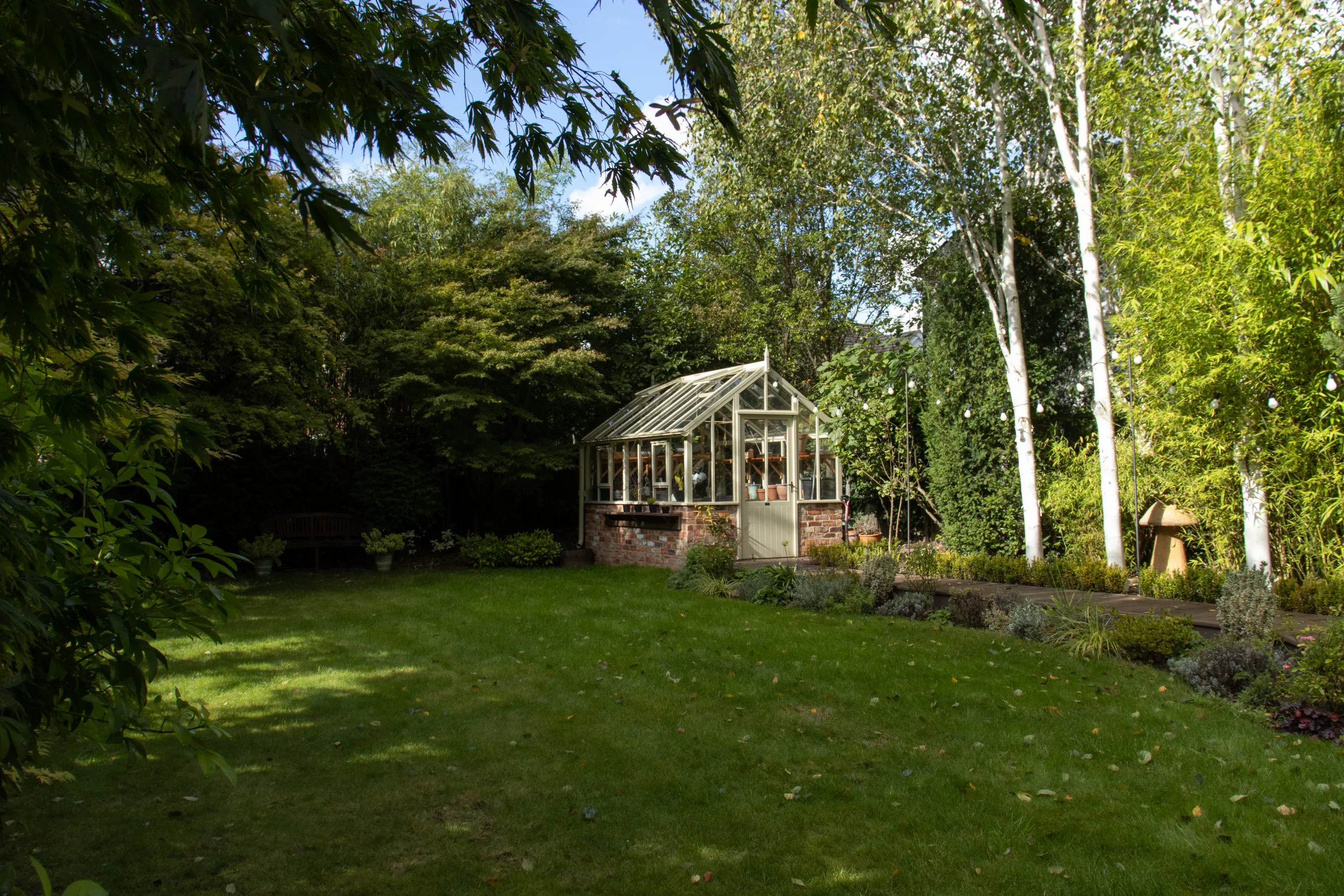 Product Range: The Arley - White Cottage Greenhouses